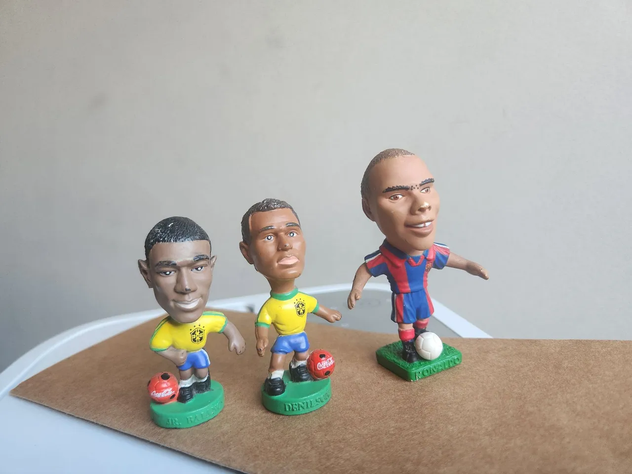 "mini craques" no Brasil