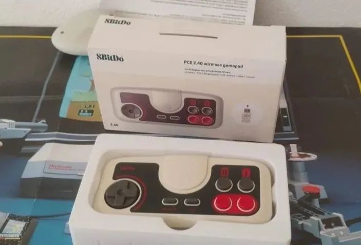 Controle 8bitdo PCe 2.4G + Dongle / para Raspbarry pi, PC, Tg16 mini ...