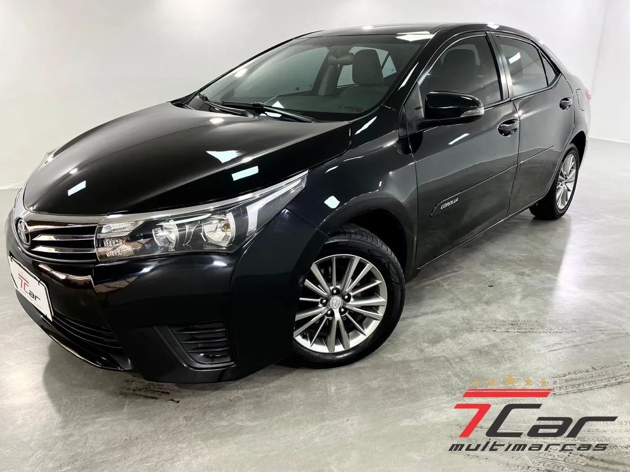 TOYOTA COROLLA 2017 Usados e Novos