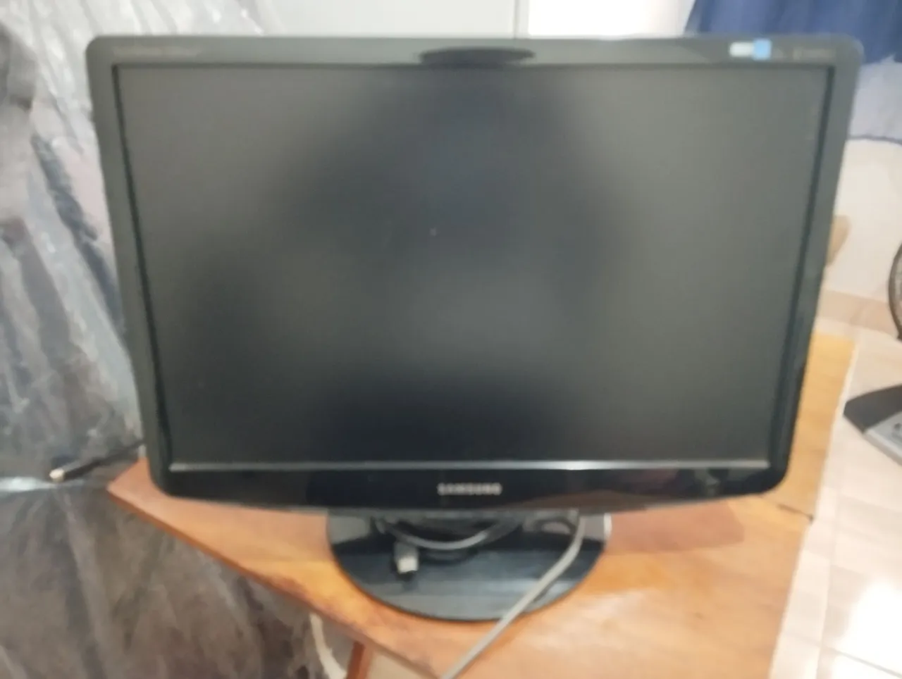 "monitores de 22 polegadas" - Monitores no Brasil