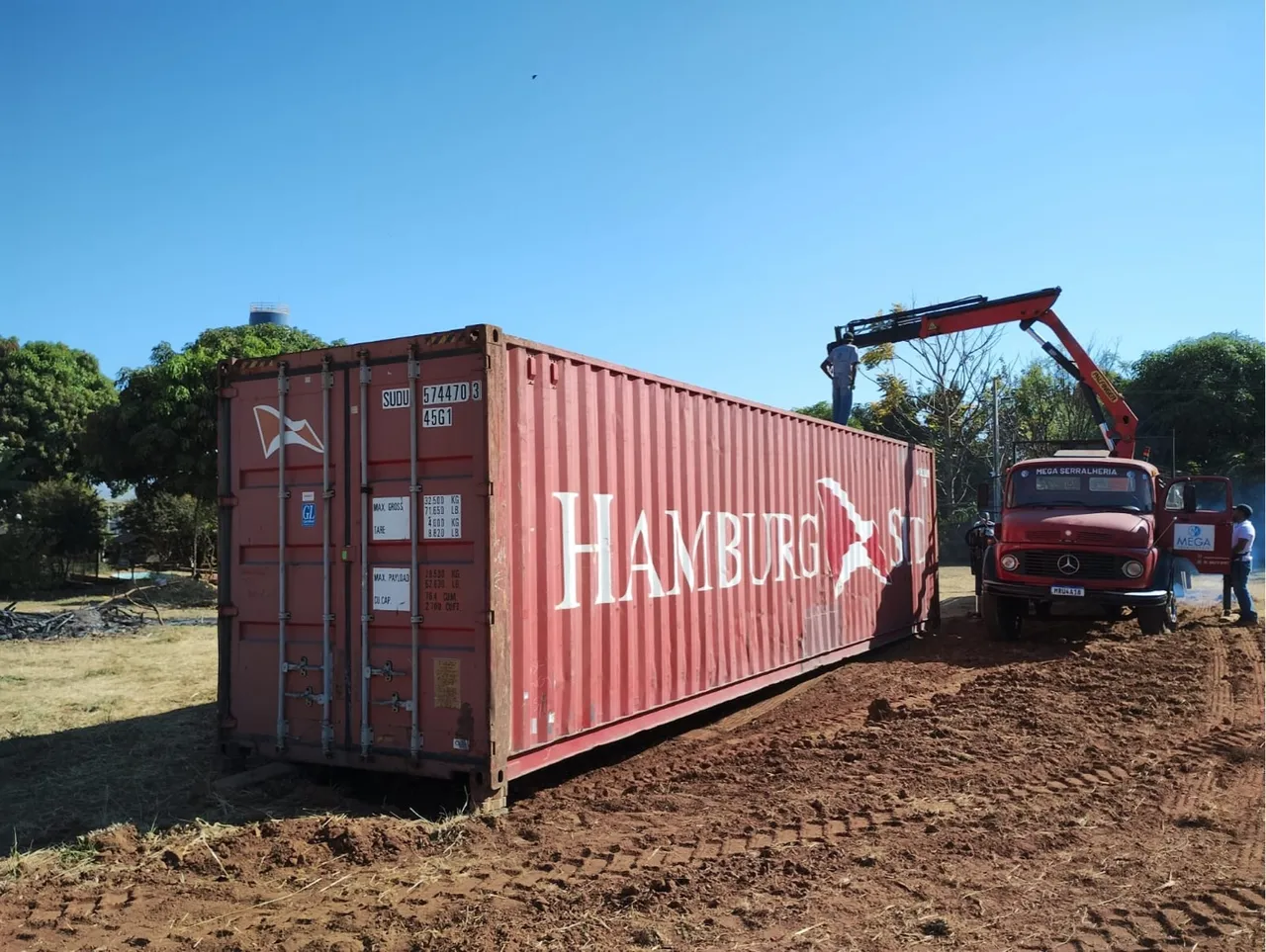 "container 12 metros" no Brasil