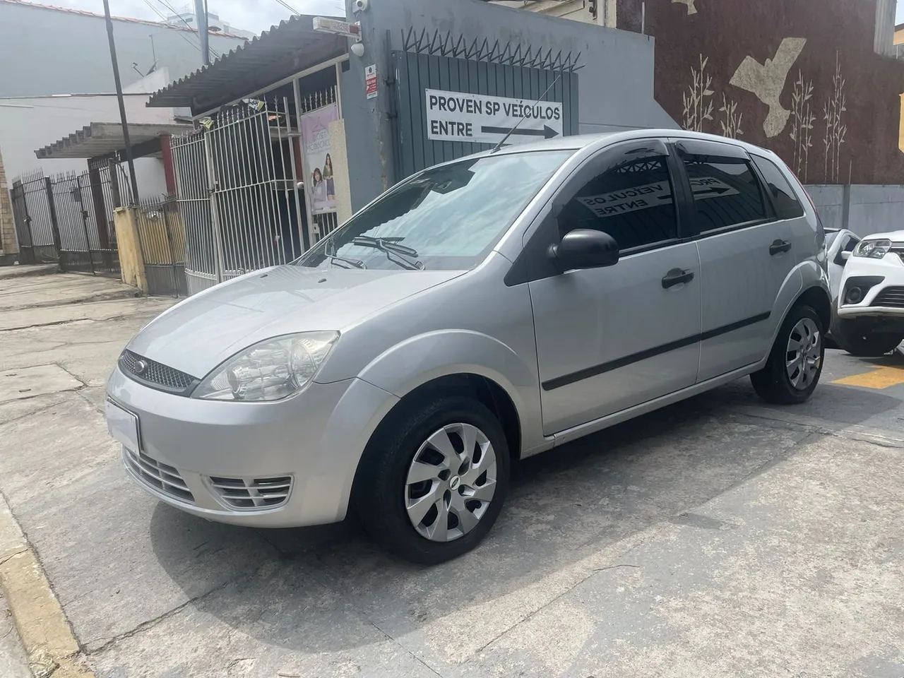 FORD FIESTA 2004 Usados e Novos