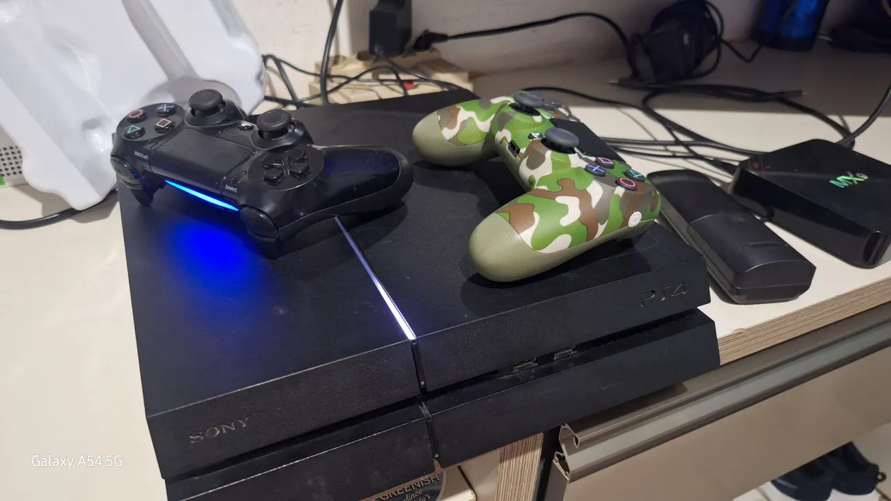 "console ps4 fat" - Consoles de Vídeo Game no Brasil