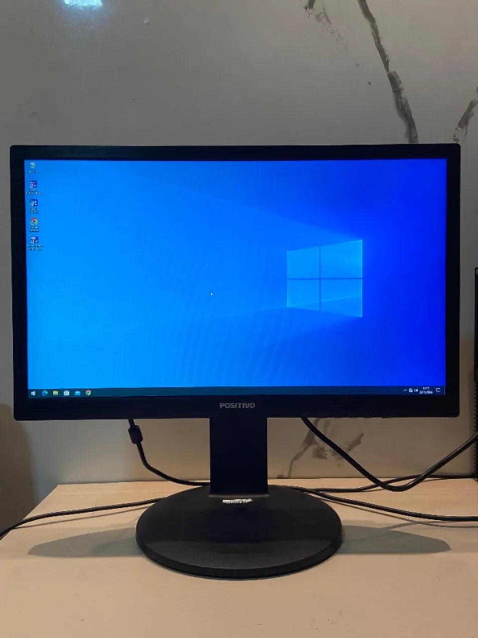 "monitores de 22 polegadas" - Monitores no Brasil