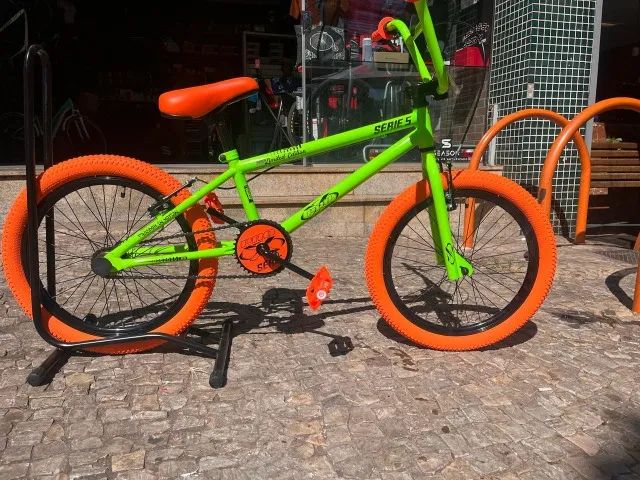 "bicicleta bmx preta" no Brasil