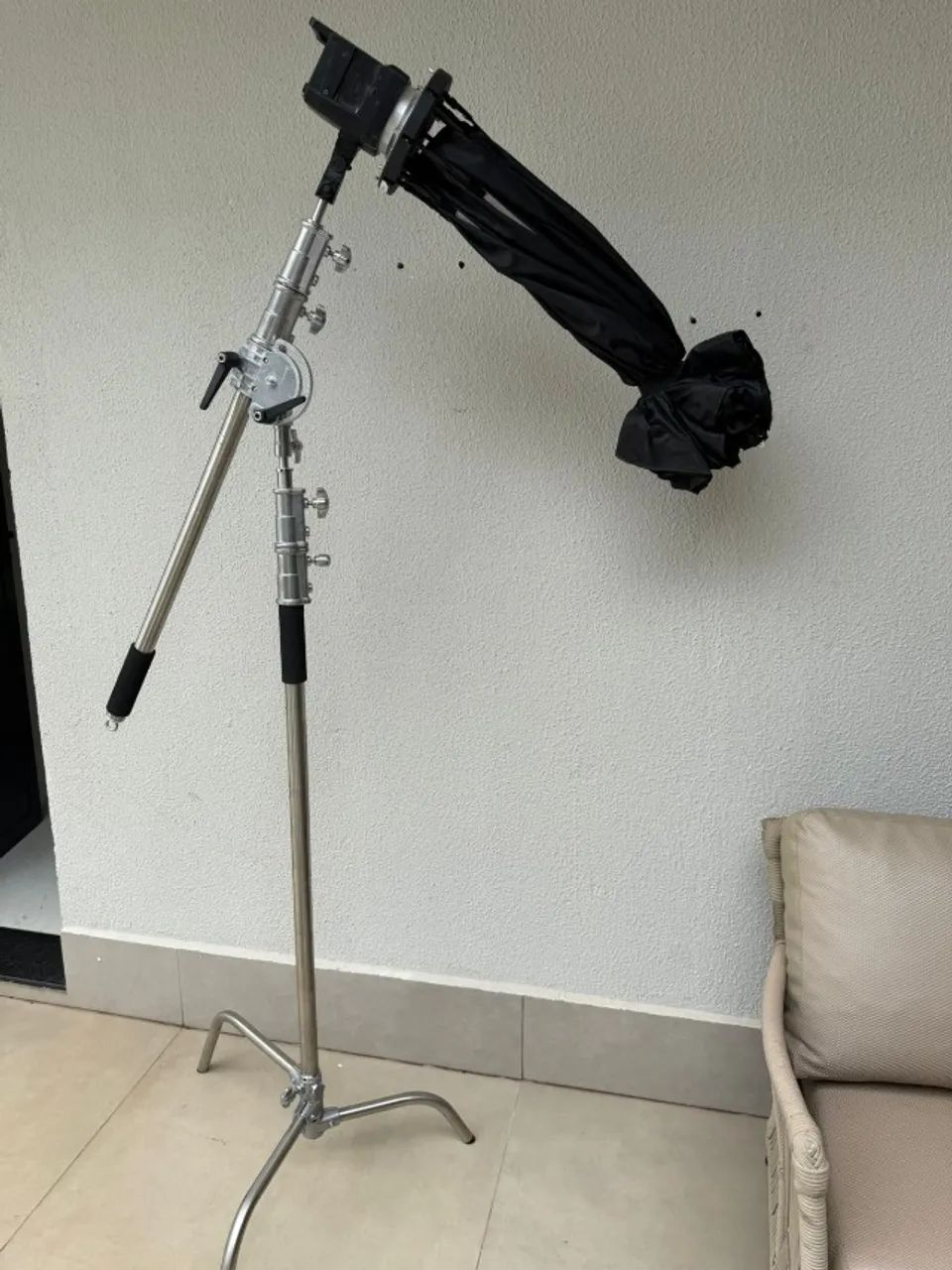 Kit de Iluminação Profissional - LED Sokani X100 + Softbox + Tripé ...