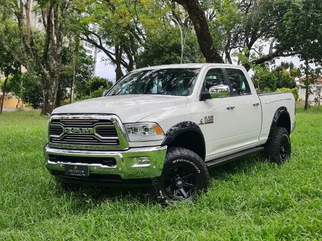RAM 2500 Usados e Novos