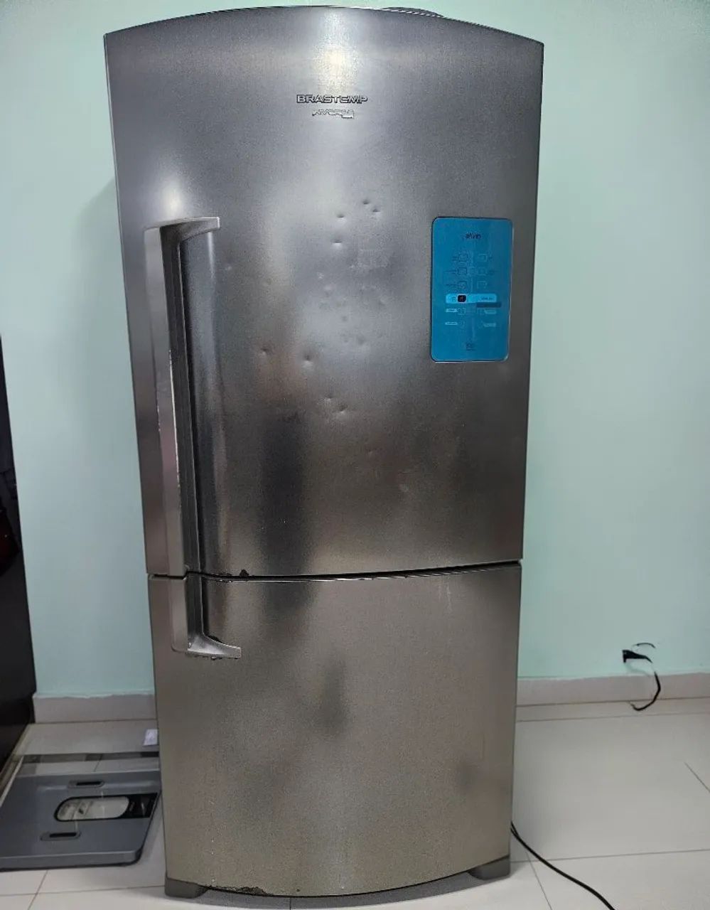 Geladeira Brastemp Inverse Maxi 591 litros - Geladeiras e Freezers ...