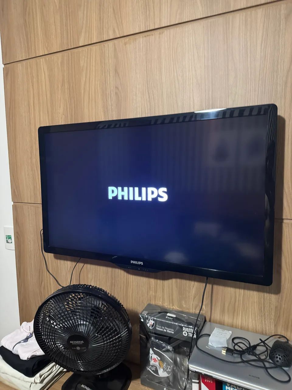 ? TV Philips 40? Full HD + controle | Modelo 40PFL6606D/78 - TVs - Rio ...