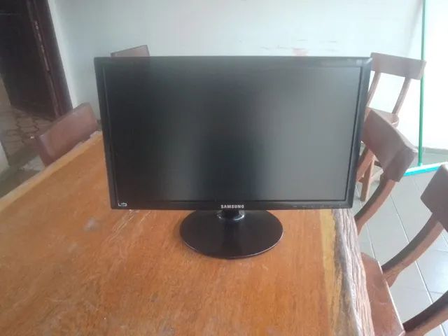 "monitor de 20 polegadas samsung" no Brasil