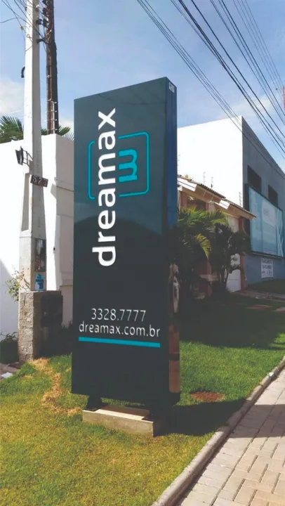 "totem fachada" no Brasil