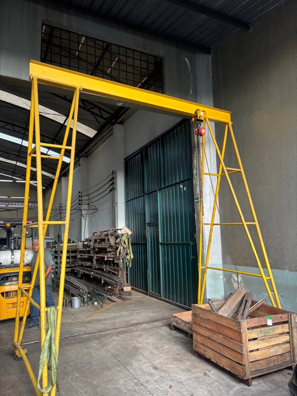 "talha industrial" no Brasil