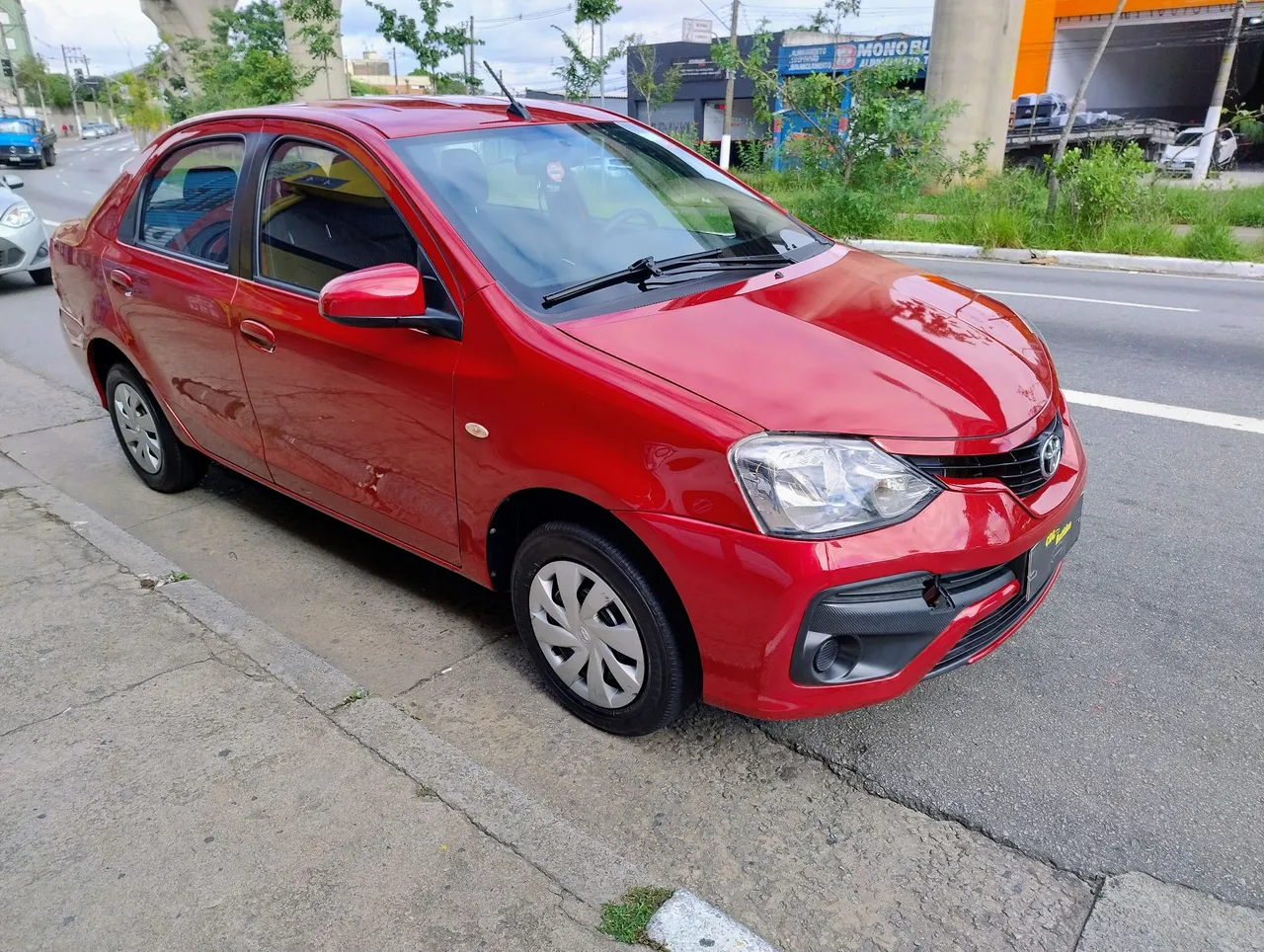 TOYOTA ETIOS Usados e Novos