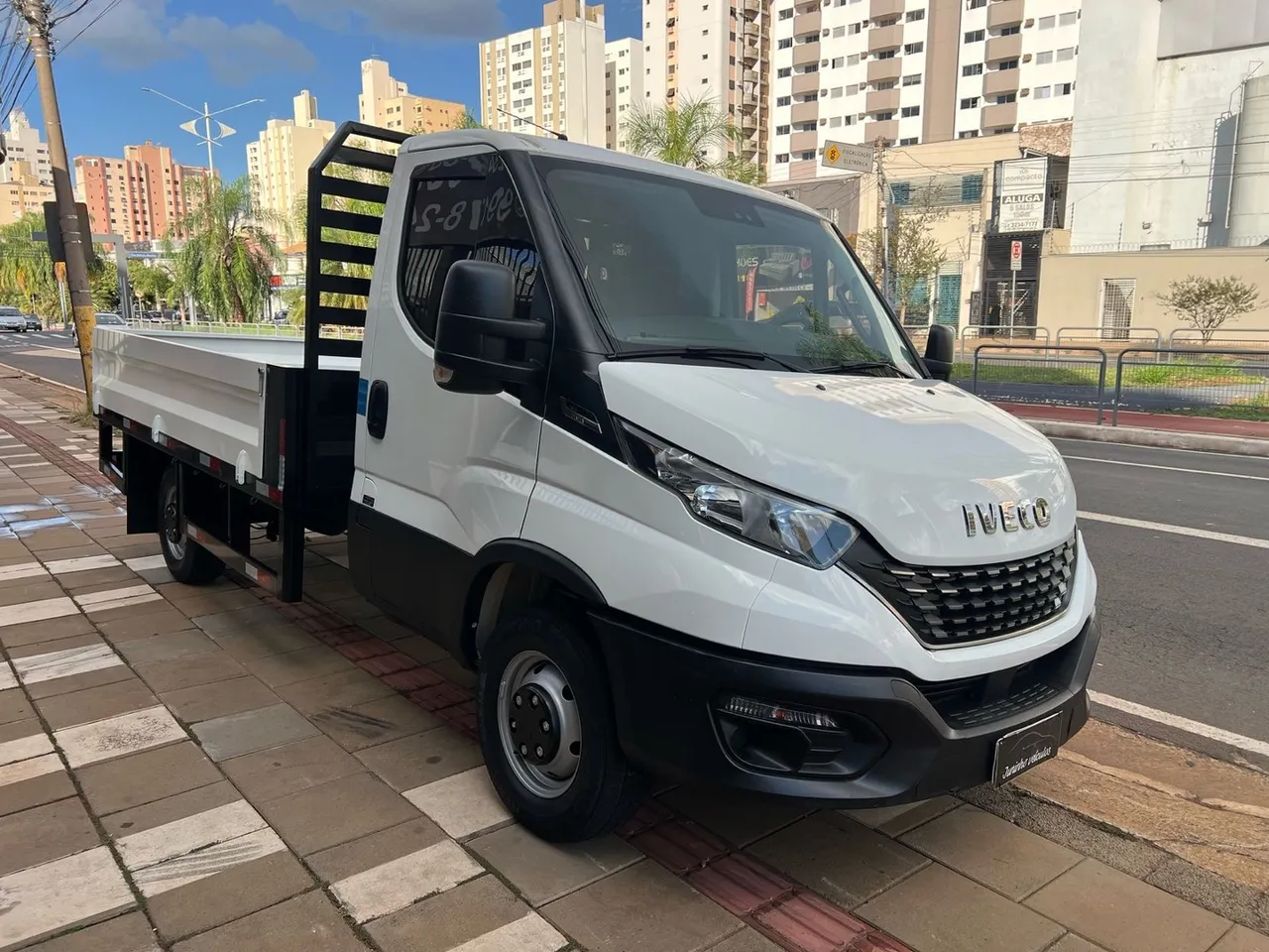 IVECO DAILY Usados e Novos