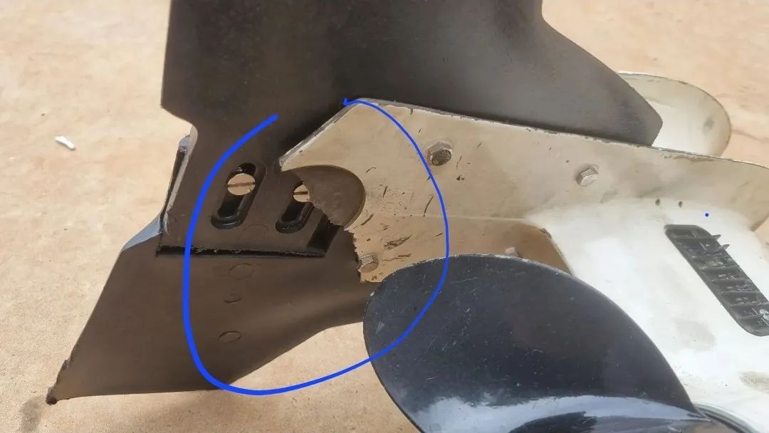 Rabeta completa motor jhonson 25hp usado - Peças para barcos e ...