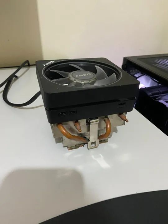 Ryzen 7 2700X + Cooler Wraith Prism RGB