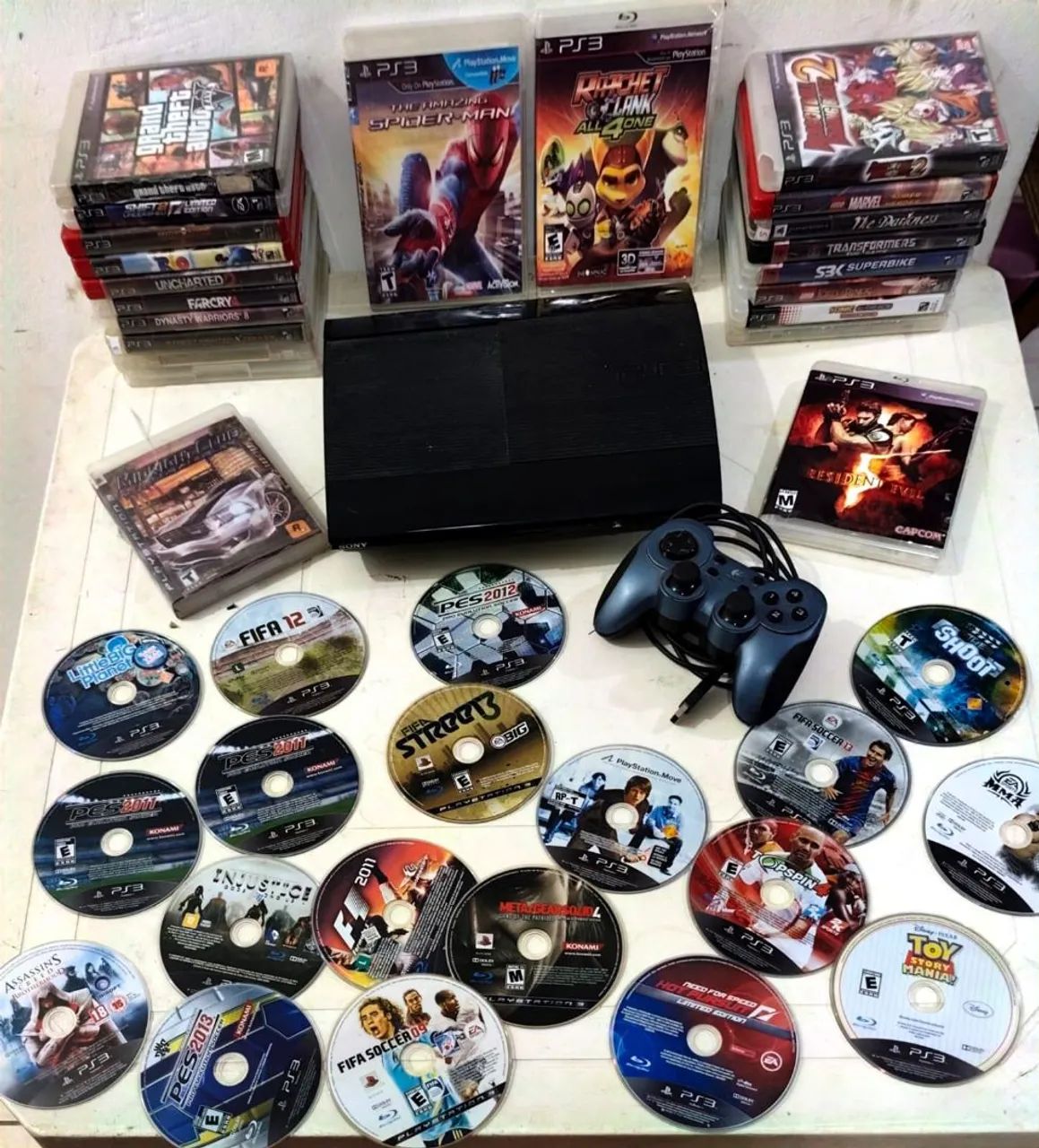 Ps3 + de 40 jogos Originais mídia física - Ac cartão - Consoles de ...