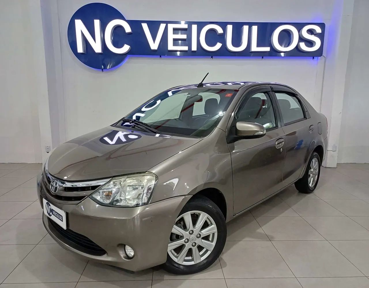 TOYOTA ETIOS Usados e Novos