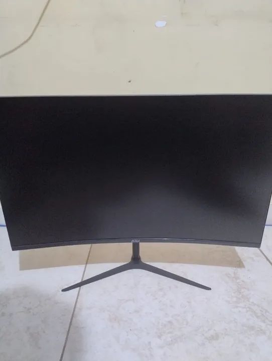 Monitor Curvo Gamer 27 polegadas - Monitores - Vila Scarpelli, Santo André 1383480987 | OLX