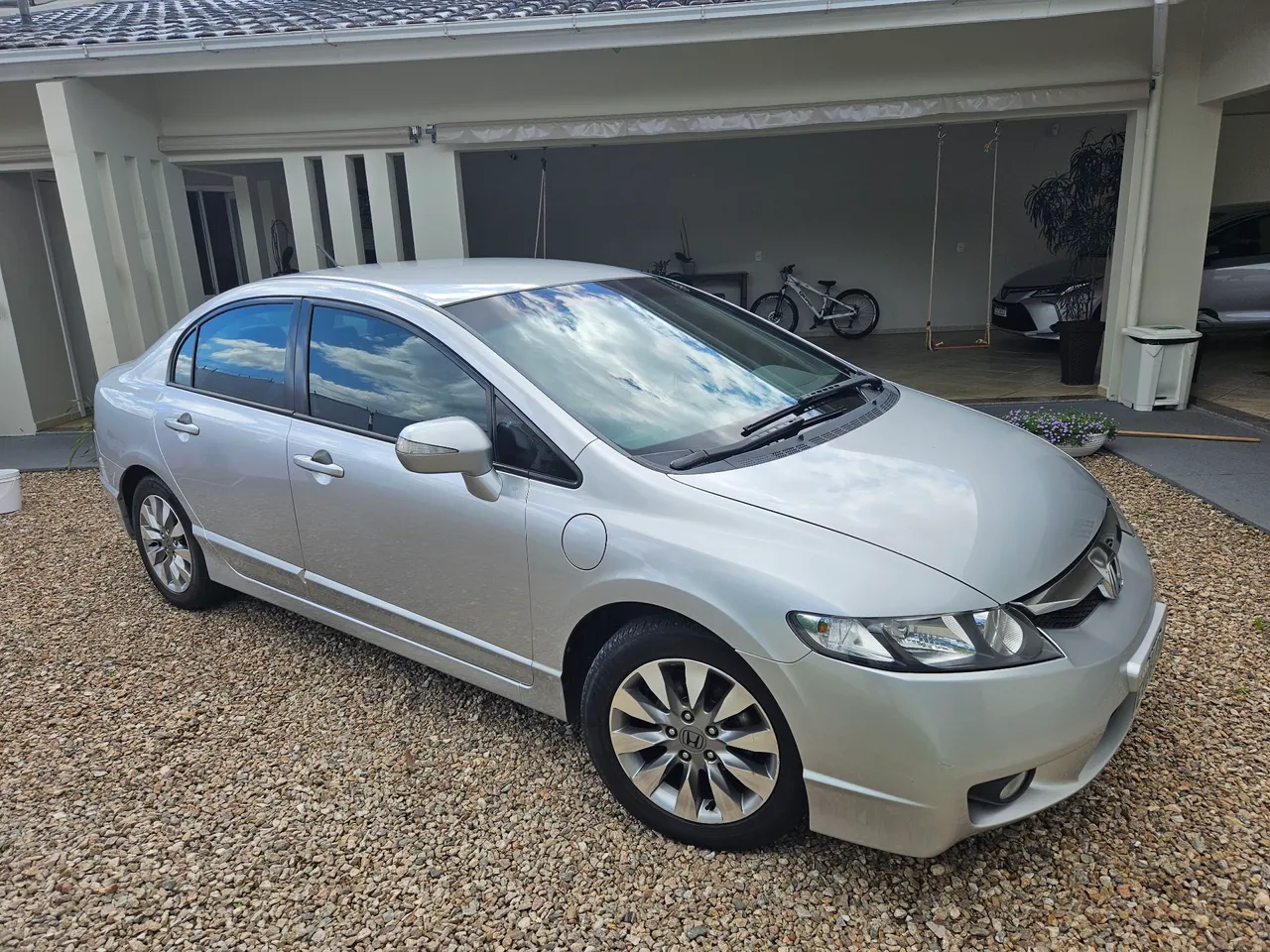 HONDA CIVIC 2011 Usados e Novos