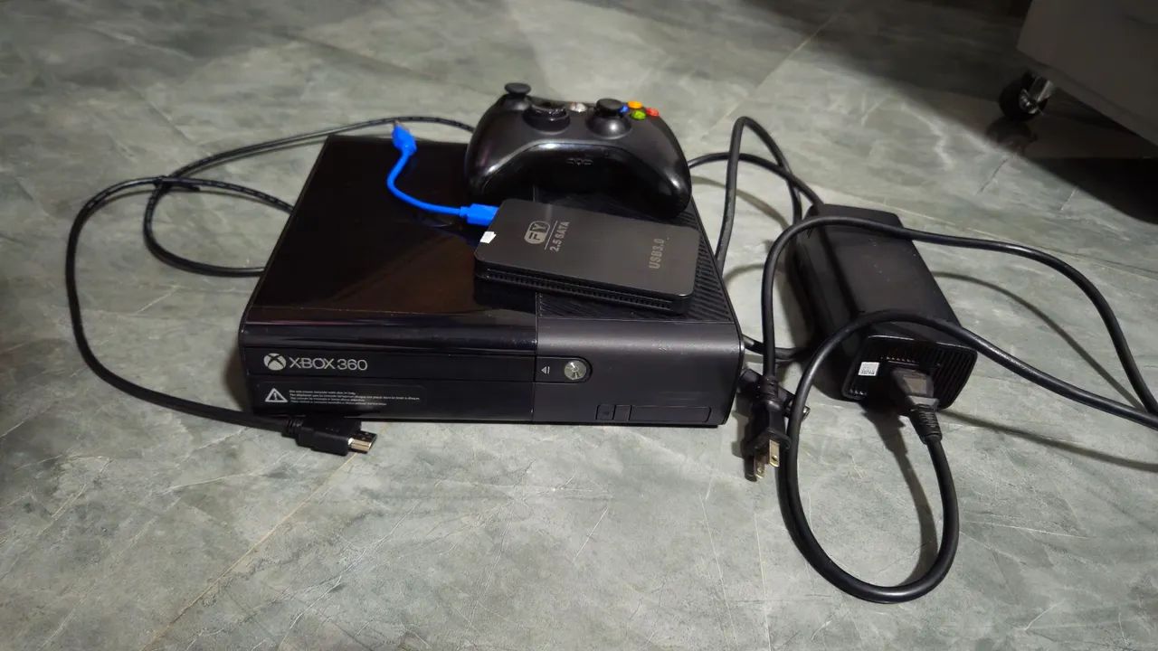 Vendo console Xbox360 com desbloqueio RGH com 104 jogos de xbox 360 ...