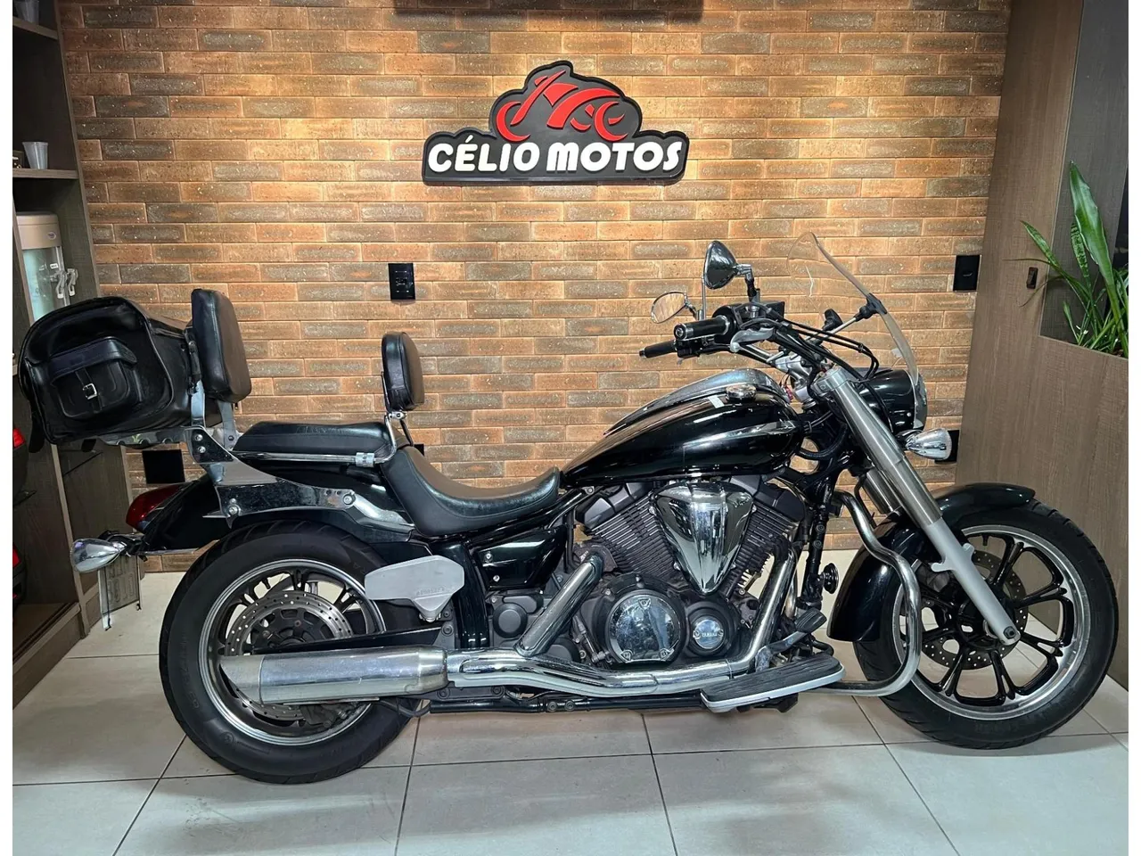 Motos Yamaha XVS 950 MIDNIGHT STAR no Brasil