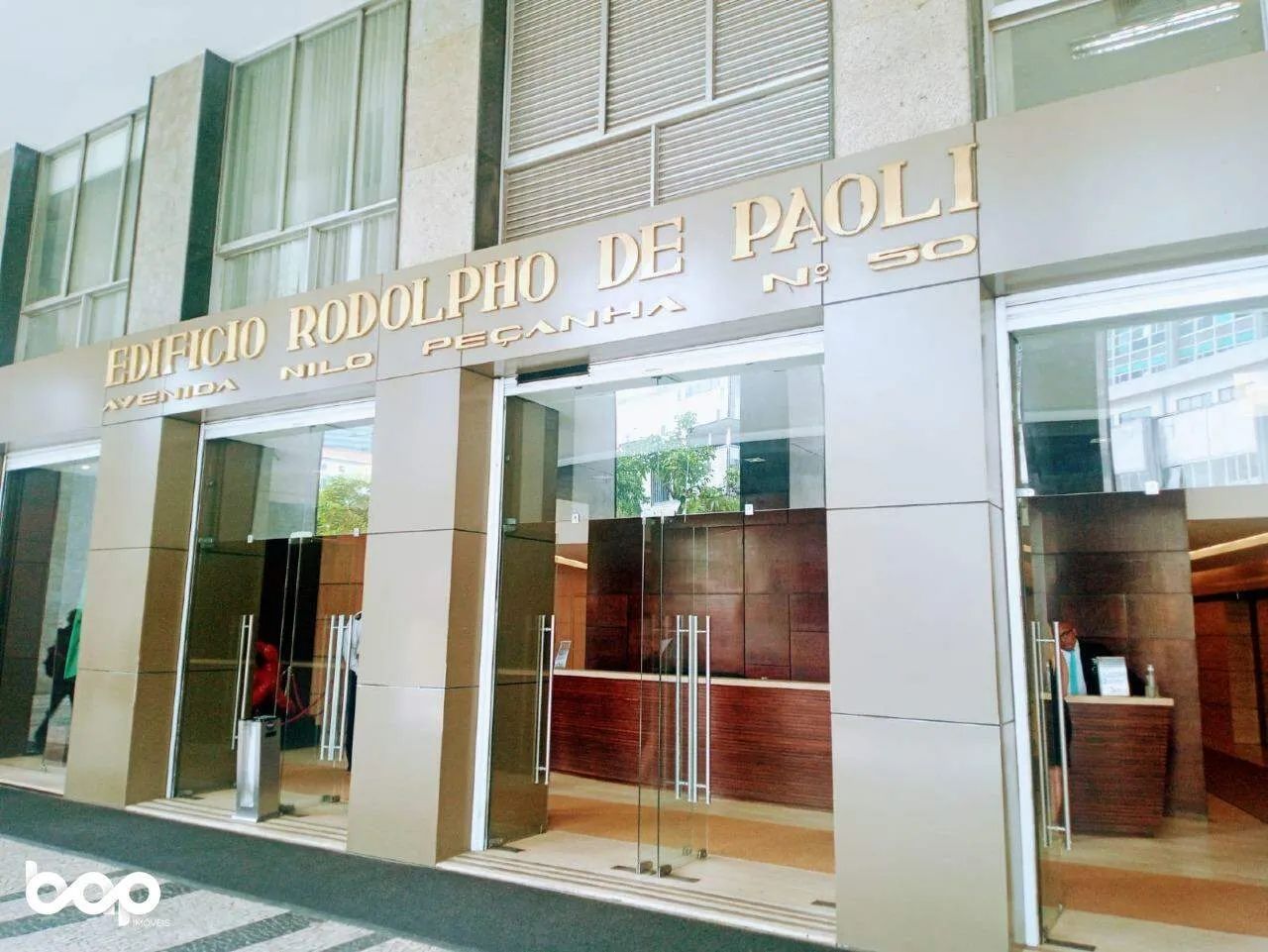 ALUGO SALA COMERCIAL NO EDIFÍCIO RODOLPHO DE PAOLI NA CARIOCA ...