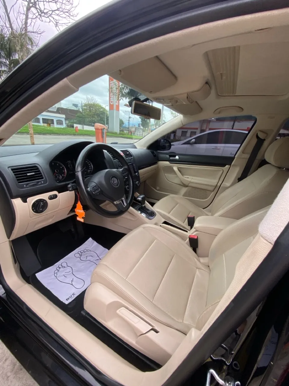 VOLKSWAGEN JETTA 2010 Usados e Novos