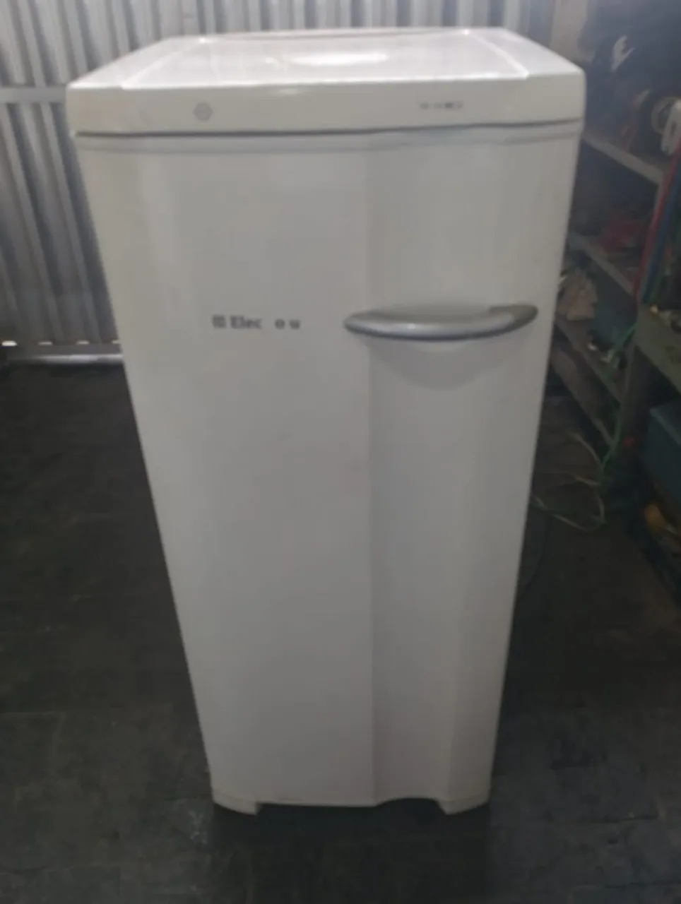 "freezer-pequeno" - Geladeiras e Freezers no Brasil