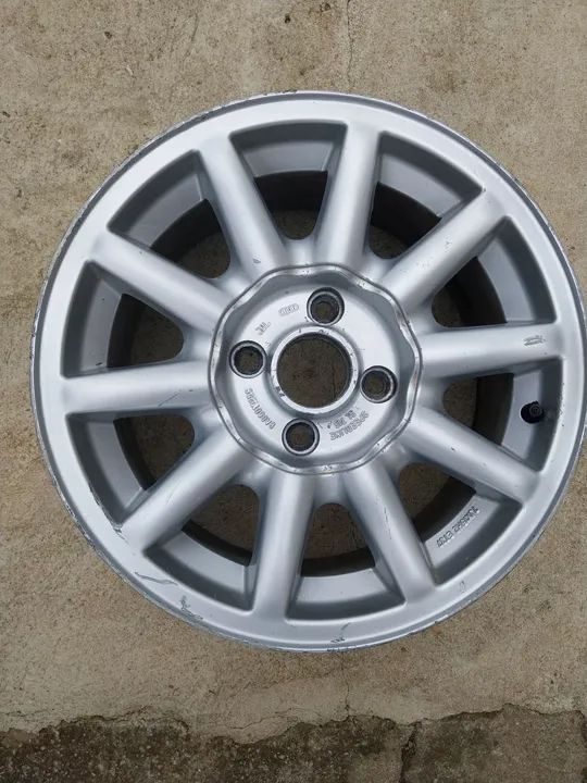Rodas de liga leve 15 polegadas do audi 80 - Carros, vans e utilitários - Fanny, Curitiba ...