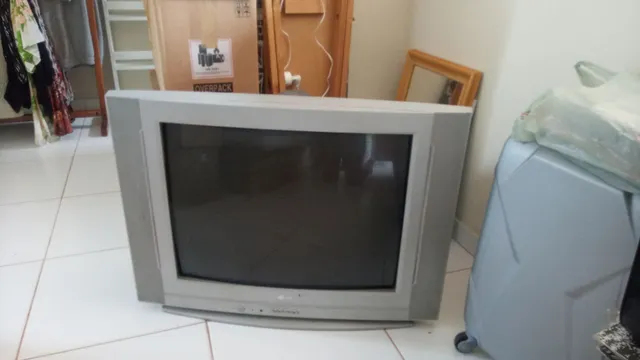 Tv de 29 polegadas antiga | +8 anúncios na OLX Brasil