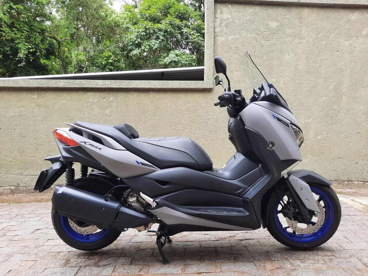 YAMAHA XMAX 250 ABS 2022 - 1358041769 | OLX