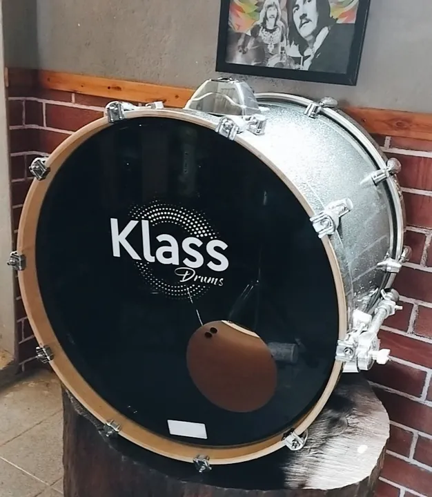 "bumbo instrumento musical" - Instrumentos musicais no Brasil