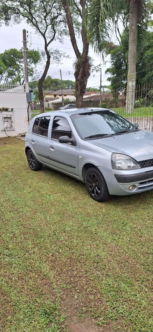 RENAULT CLIO 2005 Usados e Novos