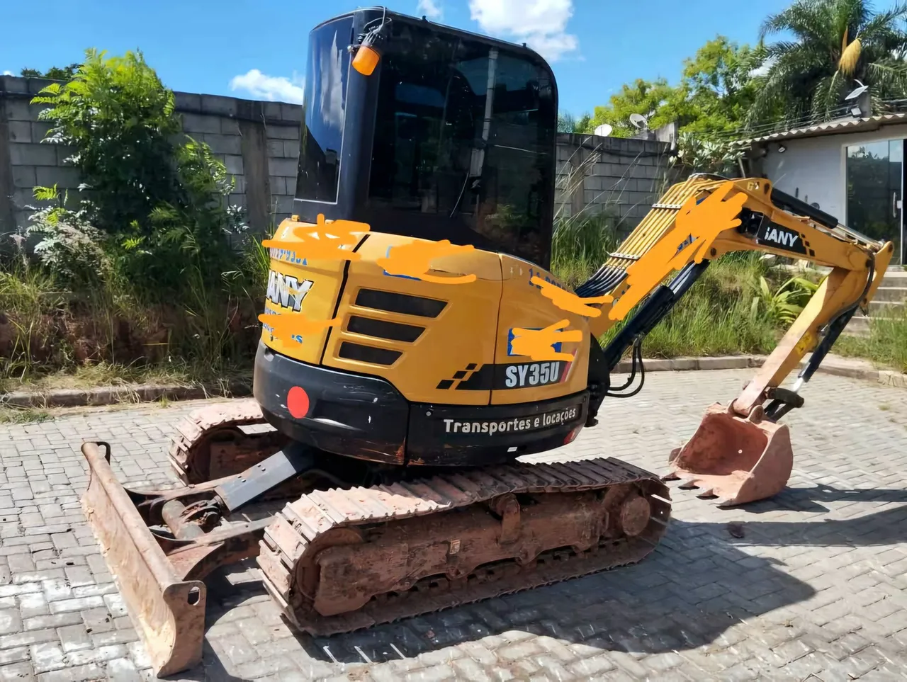 "mini escavadeira hidraulica" - Máquinas pesadas para construção no Brasil