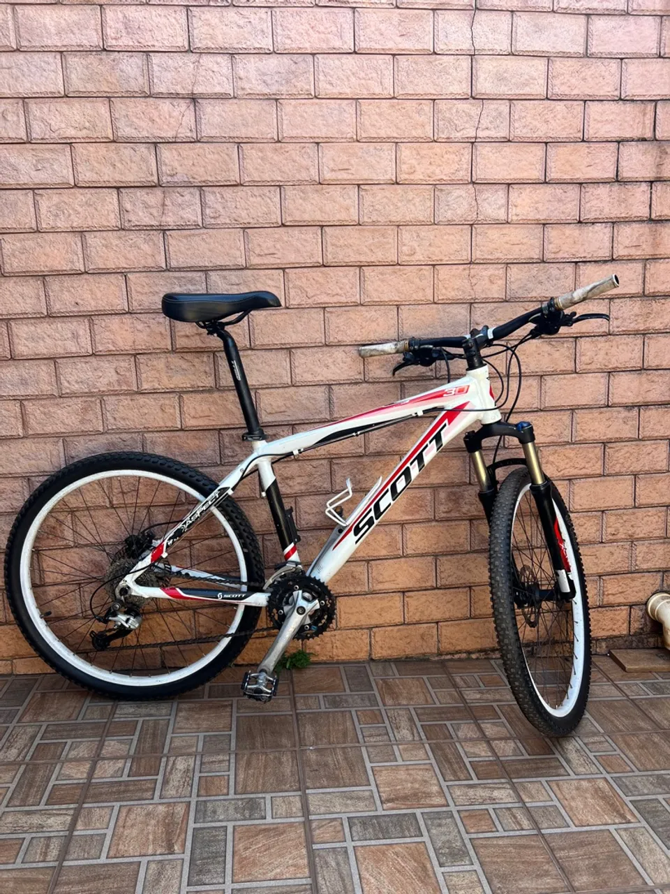 "scott aspect" no Brasil