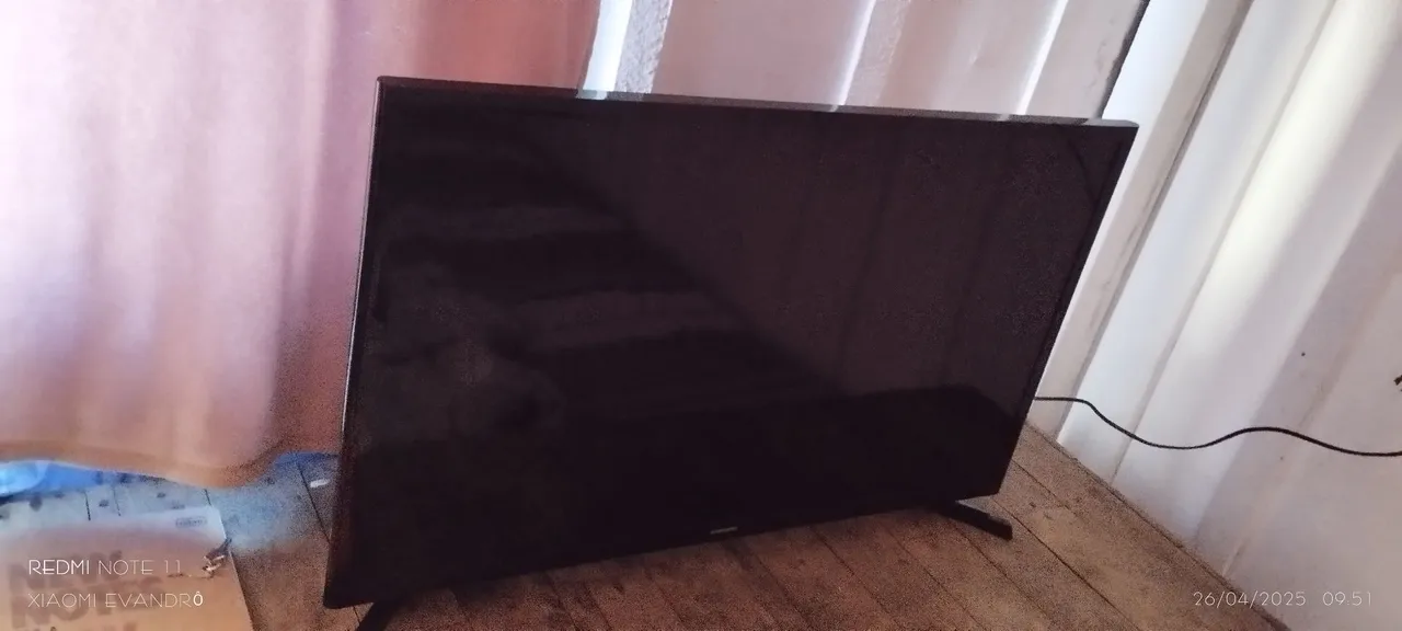 32 polegadas em Curitiba e região, PR