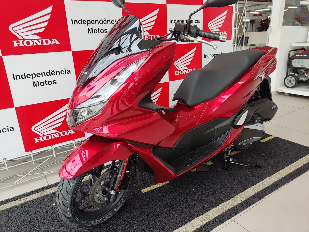 Motos HONDA PCX no Brasil