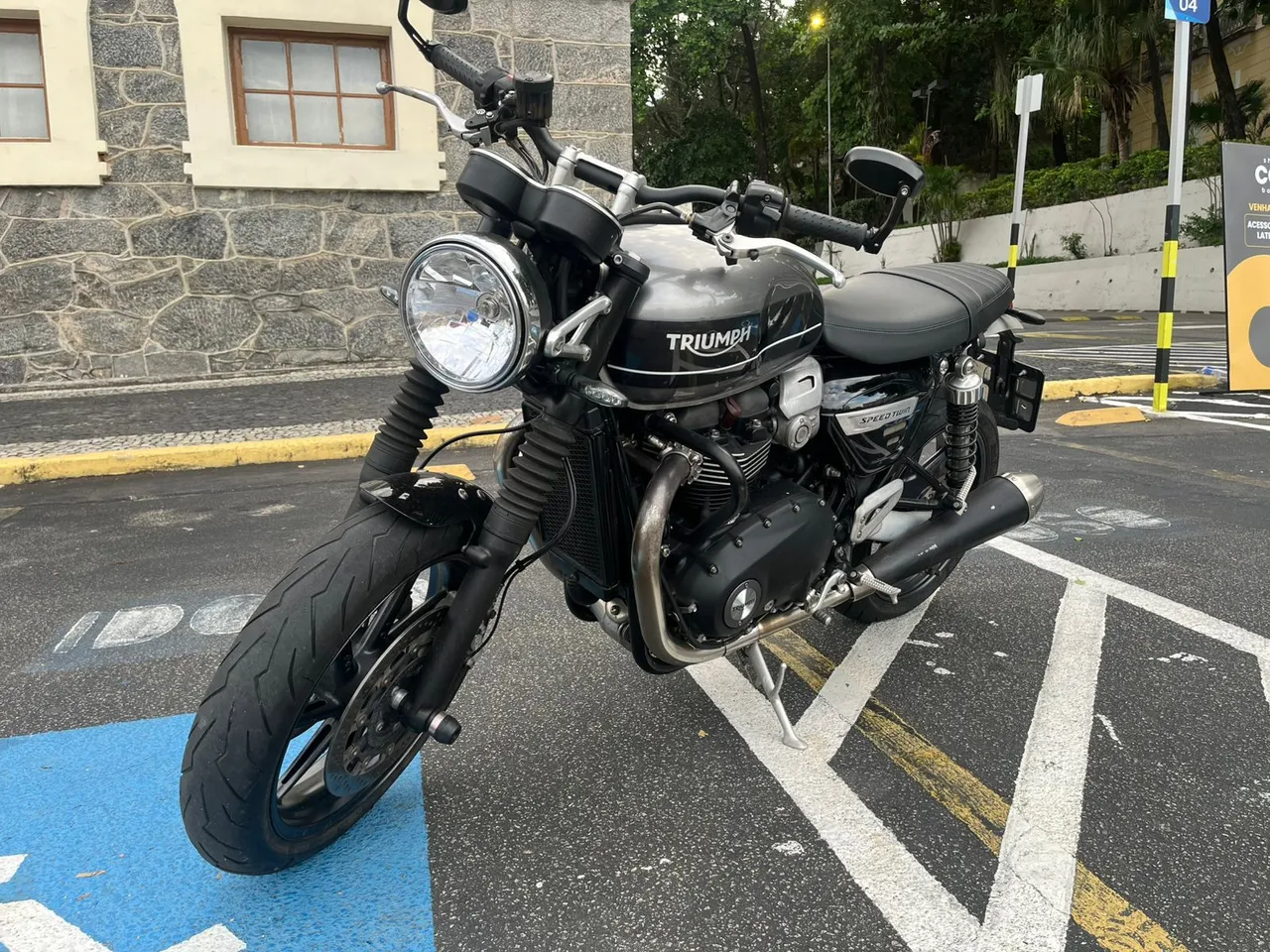 Motos Triumph Speed TWIN 1200CC no Brasil