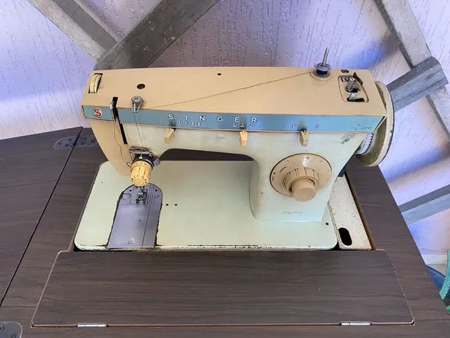 "maquina singer 242" no Brasil