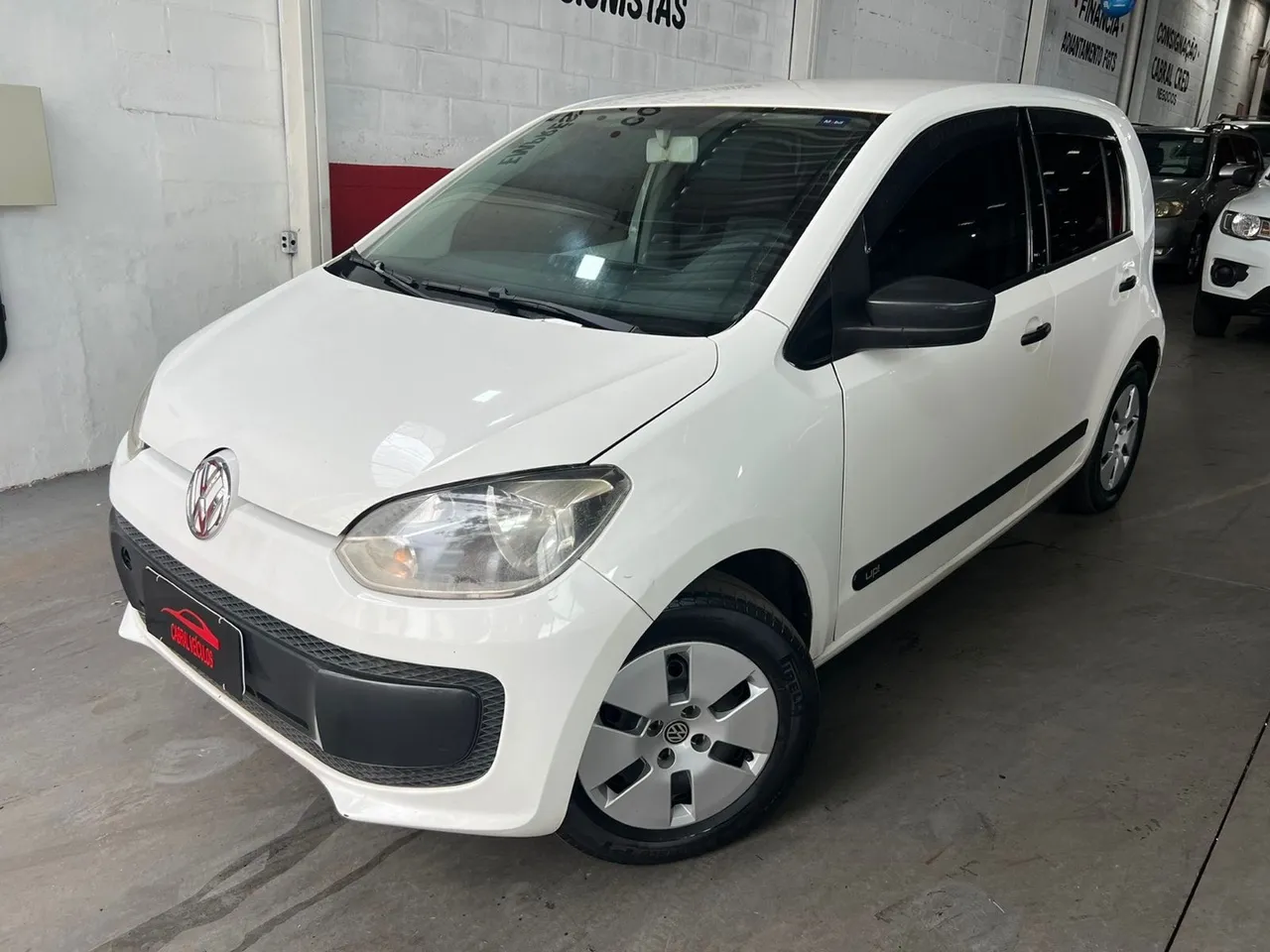 VOLKSWAGEN UP! 2015 Usados e Novos