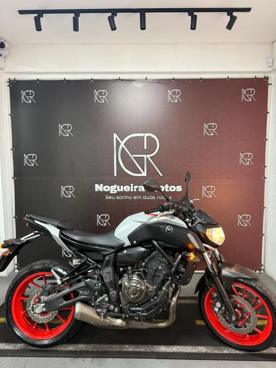 Motos YAMAHA MT-07/MT-07 2020 no Brasil