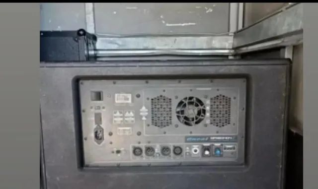 "sub de 15 polegadas" no Brasil