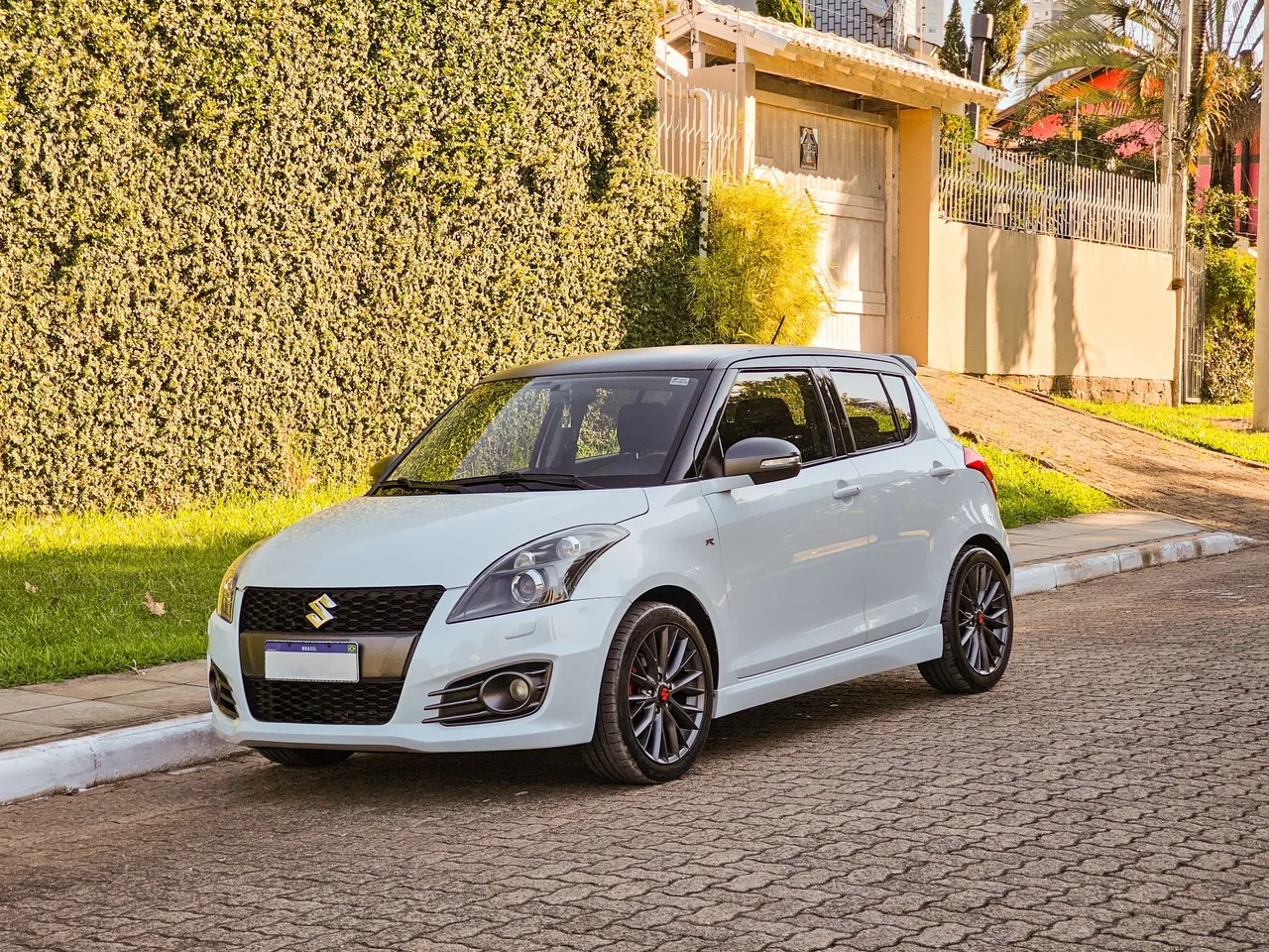SUZUKI SWIFT Usados e Novos