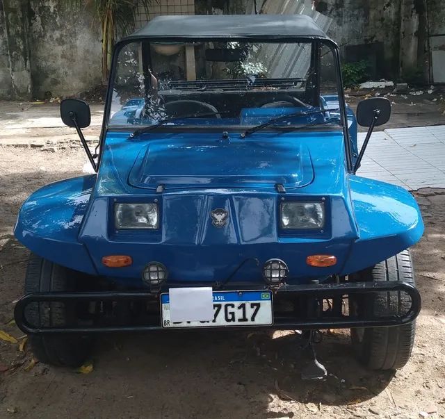 "um carro buggy" no Brasil