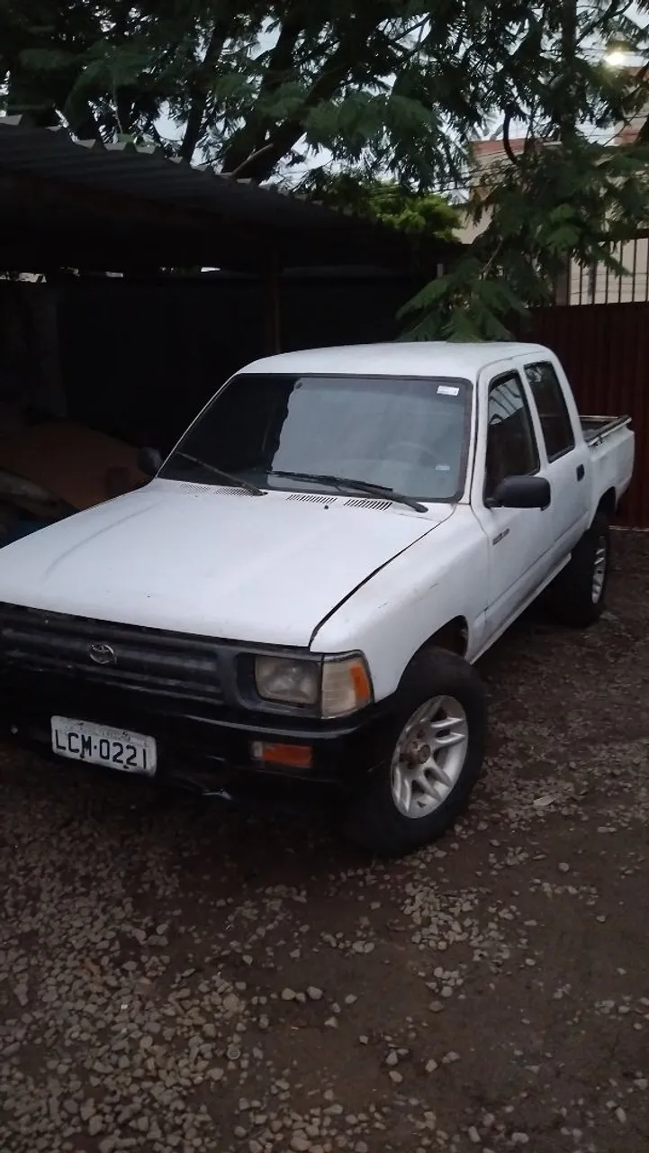 TOYOTA HILUX 1998 Usados e Novos