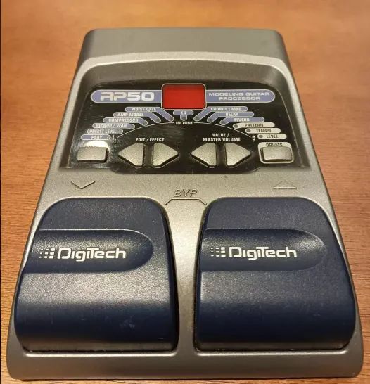 Pedaleira Digitech Rp-50 + Fonte Original + Manual (Usado) - Instrumentos musicais - Victor ...