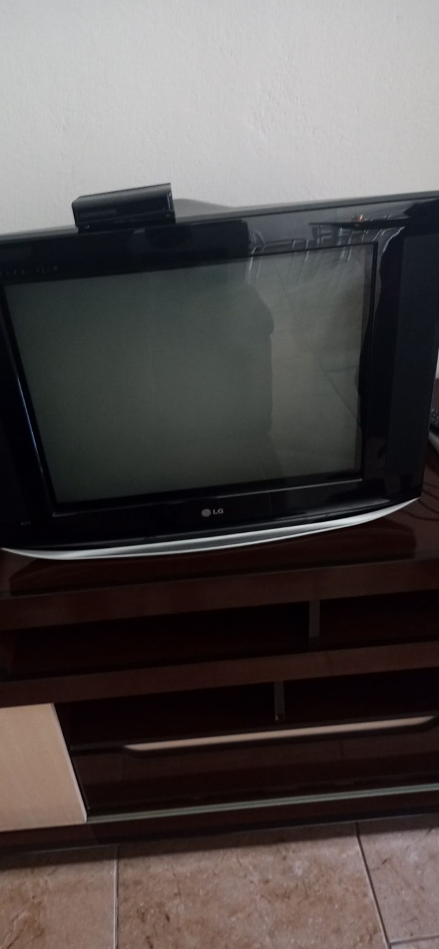 Tv lg ultra slim 21 polegadas | +25 anúncios na OLX Brasil