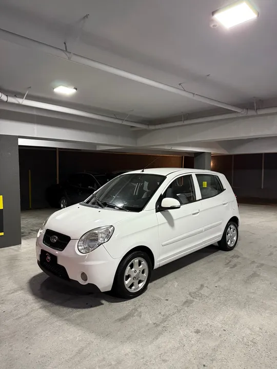 KIA MOTORS PICANTO 2010 Usados e Novos