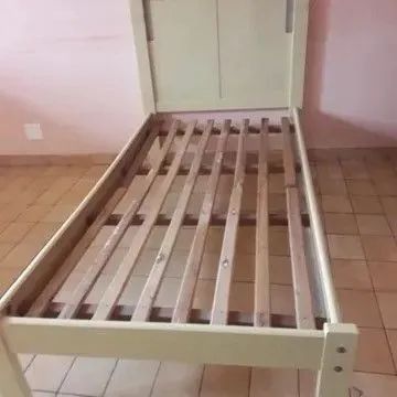 "estrado de madeira solteiro" no Brasil